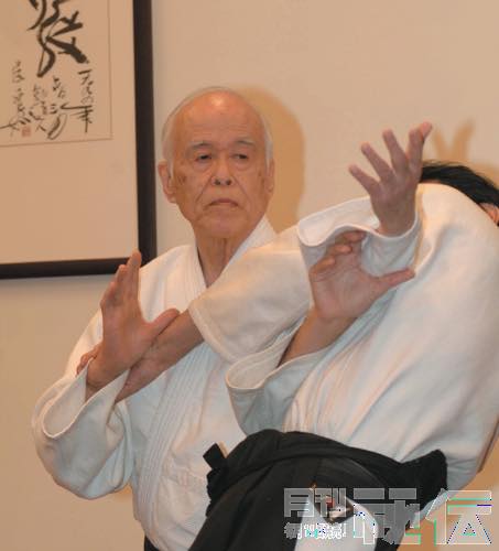 阿波研造Awa Kenzo | 達人・名人・秘伝の師範たち | 武道・武術の総合情報サイト WEB秘伝